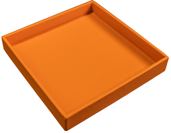 Tray – August Sandgren